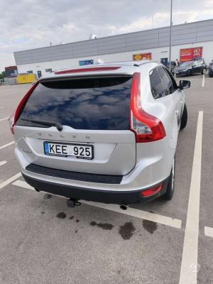 Pelēks Volvo XC60 2010 Kauņa, ar dzinēja tilpumu 2.95 L un nobraukumu 167 tūkst. km par 5600 €, foto 13 vietnē AUTOMOTO.COM.LV