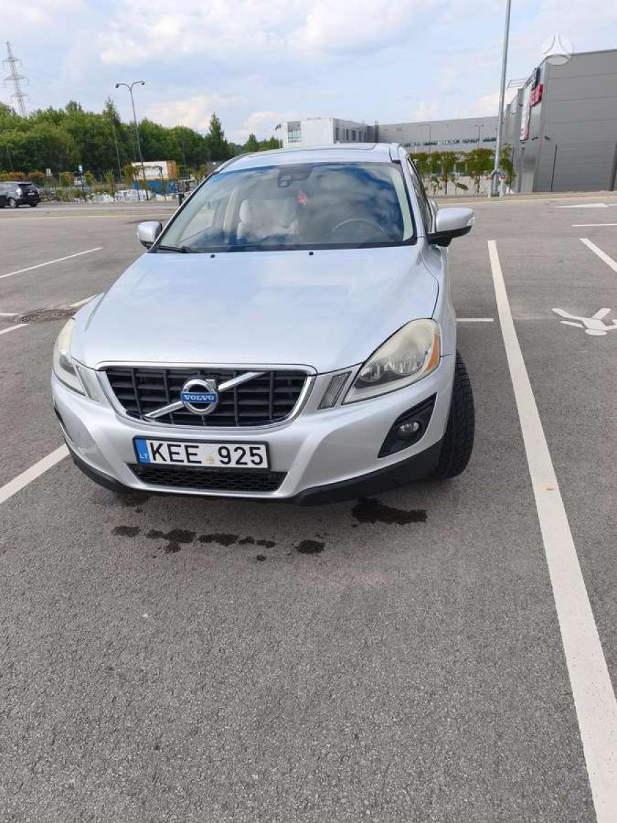 Pelēks Volvo XC60 2010 Kauņa, ar dzinēja tilpumu 2.95 L un nobraukumu 167 tūkst. km par 5600 €, foto 15 vietnē AUTOMOTO.COM.LV