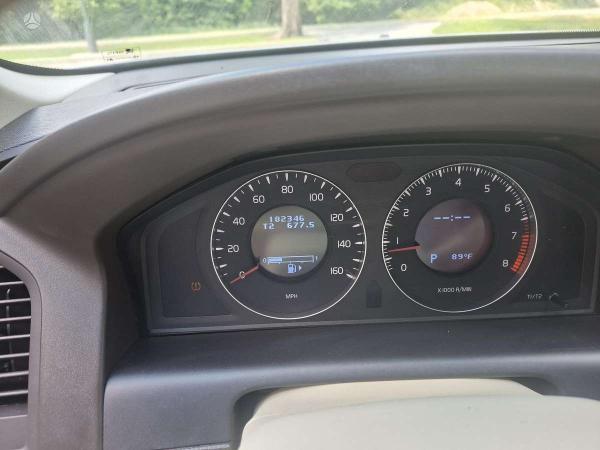Pelēks Volvo XC60 2010 Prienai, ar dzinēja tilpumu 3.20 L un nobraukumu 270 tūkst. km par 5650 €, foto 7 vietnē AUTOMOTO.COM.LV