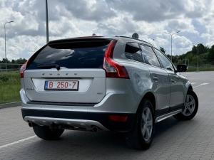 Grey Volvo XC60 2010 in Rezekne, with an engine capacity of 2.40 L and mileage of 268 thousand km for 7990 €, photo 6 on AUTOMOTO.COM.LV