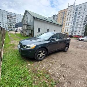 Grey Volvo XC60 2010 in Riga, with an engine capacity of 2.40 L and mileage of 333 thousand km for 8550 €, photo  on AUTOMOTO.COM.LV