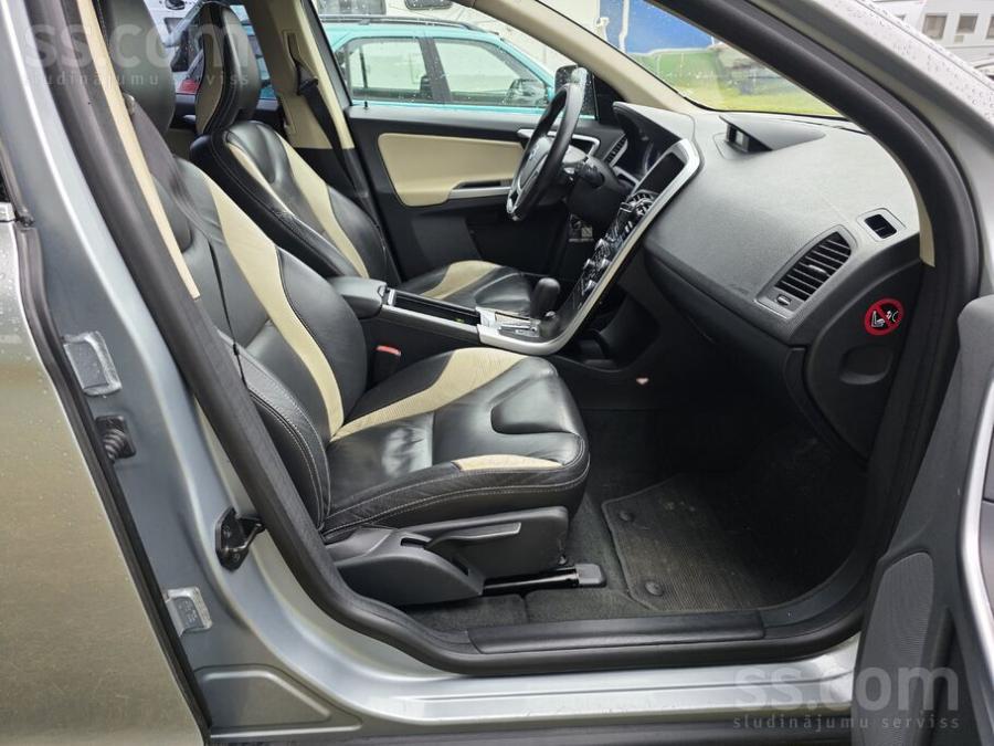 Pelēks Volvo XC60 2010 Jelgava, ar dzinēja tilpumu 2.40 L un nobraukumu 299 tūkst. km par 6800 €, foto 8 vietnē AUTOMOTO.COM.LV