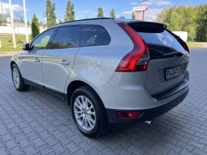 Grey Volvo XC60 2010 in Jekabpils, with an engine capacity of 2.40 L and mileage of 236 thousand km for 8400 €, photo 9 on AUTOMOTO.COM.LV