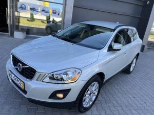 Grey Volvo XC60 2010 in Jekabpils, with an engine capacity of 2.40 L and mileage of 236 thousand km for 8400 €, photo 12 on AUTOMOTO.COM.LV