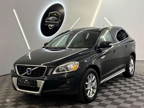 Grey Volvo XC60 2010 in Marijampole, with an engine capacity of 2.40 L and mileage of 290 thousand km for 9450 €, photo 5 on AUTOMOTO.COM.LV