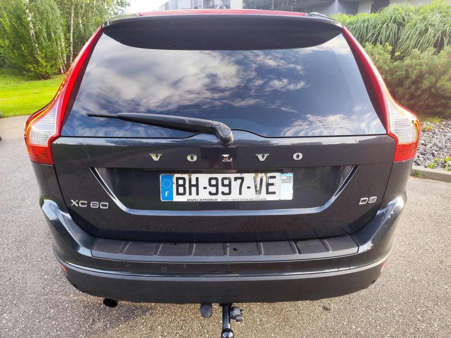 Pelēks Volvo XC60 2010 Kauņa, ar dzinēja tilpumu 2.00 L un nobraukumu 260 tūkst. km par 6999 €, foto 6 vietnē AUTOMOTO.COM.LV