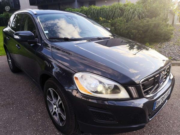 Pelēks Volvo XC60 2010 Kauņa, ar dzinēja tilpumu 2.00 L un nobraukumu 260 tūkst. km par 6999 €, foto 7 vietnē AUTOMOTO.COM.LV
