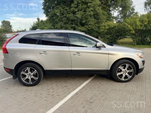 Pelēks Volvo XC60 2010 Rēzekne, ar dzinēja tilpumu 2.40 L un nobraukumu 325 tūkst. km par 7650 €, foto 6 vietnē AUTOMOTO.COM.LV