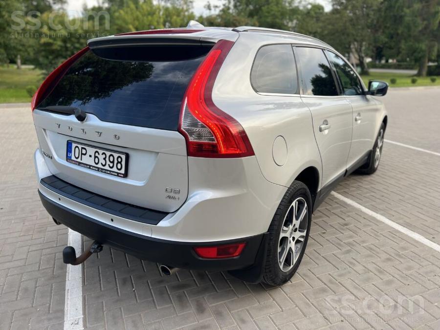 Pelēks Volvo XC60 2010 Rēzekne, ar dzinēja tilpumu 2.40 L un nobraukumu 325 tūkst. km par 7650 €, foto 7 vietnē AUTOMOTO.COM.LV