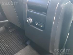 Pelēks Volvo XC60 2010 Rēzekne, ar dzinēja tilpumu 2.40 L un nobraukumu 325 tūkst. km par 7650 €, foto 14 vietnē AUTOMOTO.COM.LV