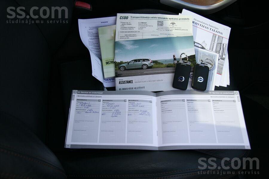 Grey Volvo XC60 2010 in Tukums, with an engine capacity of 2.00 L and mileage of 325 thousand km for 6950 €, photo 18 on AUTOMOTO.COM.LV