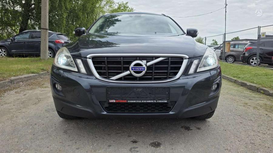 Pelēks Volvo XC60 2010 Šauļi, ar dzinēja tilpumu 2.40 L un nobraukumu 284 tūkst. km par 7750 €, foto 9 vietnē AUTOMOTO.COM.LV