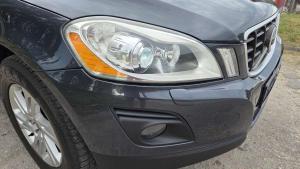 Pelēks Volvo XC60 2010 Šauļi, ar dzinēja tilpumu 2.40 L un nobraukumu 284 tūkst. km par 7750 €, foto 12 vietnē AUTOMOTO.COM.LV