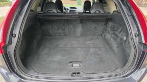 Pelēks Volvo XC60 2010 Šauļi, ar dzinēja tilpumu 2.40 L un nobraukumu 284 tūkst. km par 7750 €, foto 35 vietnē AUTOMOTO.COM.LV