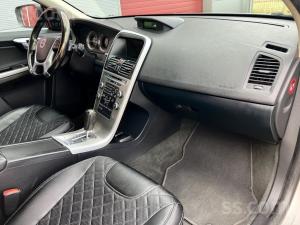 Pelēks Volvo XC60 2010 Talsi, ar dzinēja tilpumu 2.40 L un nobraukumu 0 tūkst. km par 6999 €, foto 14 vietnē AUTOMOTO.COM.LV