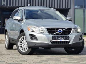 Pelēks Volvo XC60 2010 Šauļi, ar dzinēja tilpumu 3.00 L un nobraukumu 0 tūkst. km par 6800 €, foto  vietnē AUTOMOTO.COM.LV