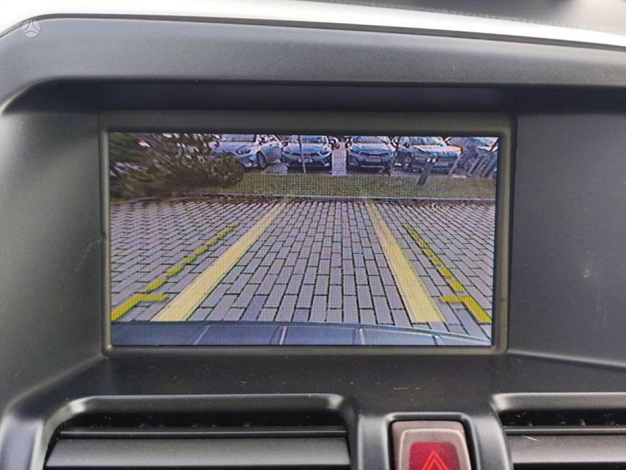 Pelēks Volvo XC60 2010 Šauļi, ar dzinēja tilpumu 3.00 L un nobraukumu 0 tūkst. km par 6800 €, foto 18 vietnē AUTOMOTO.COM.LV