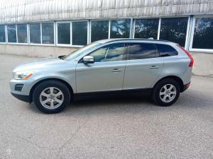 Pelēks Volvo XC60 2010 Alīta, ar dzinēja tilpumu 2.40 L un nobraukumu 268 tūkst. km par 7000 €, foto 4 vietnē AUTOMOTO.COM.LV