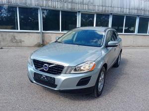 Pelēks Volvo XC60 2010 Alīta, ar dzinēja tilpumu 2.40 L un nobraukumu 268 tūkst. km par 7000 €, foto 6 vietnē AUTOMOTO.COM.LV