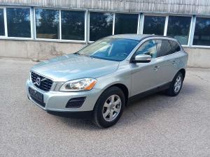 Pelēks Volvo XC60 2010 Alīta, ar dzinēja tilpumu 2.40 L un nobraukumu 268 tūkst. km par 7000 €, foto 7 vietnē AUTOMOTO.COM.LV
