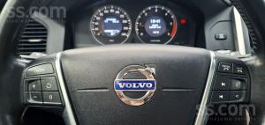 Pelēks Volvo XC60 2010 Jelgava, ar dzinēja tilpumu 2.00 L un nobraukumu 377 tūkst. km par 7000 €, foto 8 vietnē AUTOMOTO.COM.LV