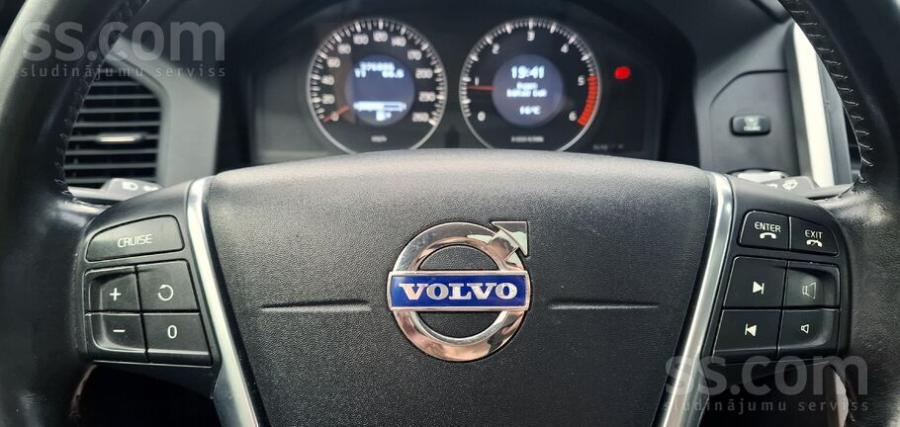 Pelēks Volvo XC60 2010 Jelgava, ar dzinēja tilpumu 2.00 L un nobraukumu 377 tūkst. km par 7000 €, foto 8 vietnē AUTOMOTO.COM.LV