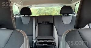 Pelēks Volvo XC60 2010 Jelgava, ar dzinēja tilpumu 2.00 L un nobraukumu 377 tūkst. km par 7000 €, foto 12 vietnē AUTOMOTO.COM.LV