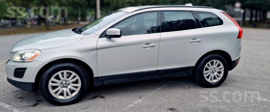 Pelēks Volvo XC60 2010 Jelgava, ar dzinēja tilpumu 2.00 L un nobraukumu 377 tūkst. km par 7000 €, foto 16 vietnē AUTOMOTO.COM.LV