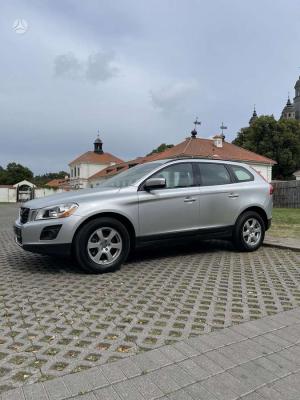 Pelēks Volvo XC60 2010 Kauņa, ar dzinēja tilpumu 2.40 L un nobraukumu 279 tūkst. km par 6150 €, foto 8 vietnē AUTOMOTO.COM.LV