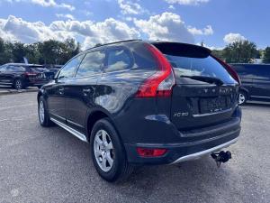 Pelēks Volvo XC60 2010 Alīta, ar dzinēja tilpumu 2.40 L un nobraukumu 277 tūkst. km par 7850 €, foto 10 vietnē AUTOMOTO.COM.LV