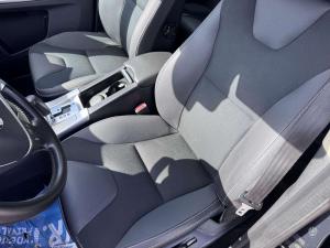 Pelēks Volvo XC60 2010 Alīta, ar dzinēja tilpumu 2.40 L un nobraukumu 277 tūkst. km par 7850 €, foto 13 vietnē AUTOMOTO.COM.LV