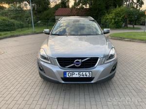 Pelēks Volvo XC60 2010 Ogre, ar dzinēja tilpumu 2.40 L un nobraukumu 297 tūkst. km par 7950 €, foto 3 vietnē AUTOMOTO.COM.LV