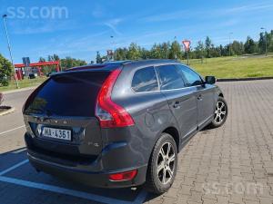 Grey Volvo XC60 2011 in Riga, with an engine capacity of 2.00 L and mileage of 273 thousand km for 7500 €, photo 6 on AUTOMOTO.COM.LV