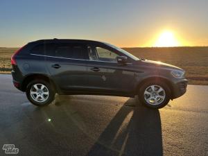 Grey Volvo XC60 2011 in Ukmerge, with an engine capacity of 2.00 L and mileage of 245 thousand km for 7950 €, photo 12 on AUTOMOTO.COM.LV
