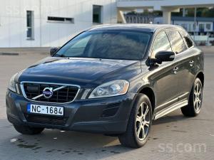 Pelēks Volvo XC60 2011 Rēzekne, ar dzinēja tilpumu 2.00 L un nobraukumu 264 tūkst. km par 7800 €, foto  vietnē AUTOMOTO.COM.LV