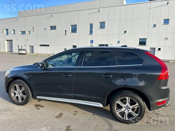 Pelēks Volvo XC60 2011 Rēzekne, ar dzinēja tilpumu 2.00 L un nobraukumu 264 tūkst. km par 7800 €, foto 7 vietnē AUTOMOTO.COM.LV
