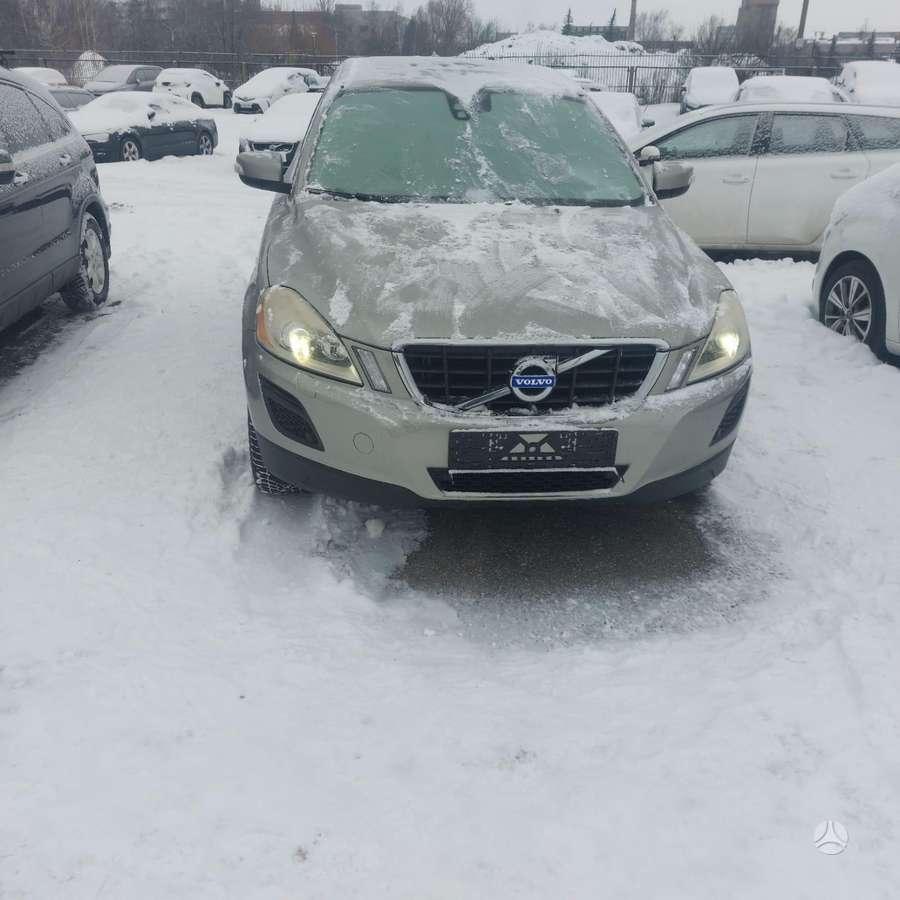 Grey Volvo XC60 2011 in Panevezys, with an engine capacity of 2.00 L and mileage of 265 thousand km for 6700 €, photo 1 on AUTOMOTO.COM.LV