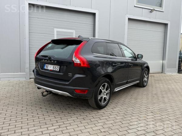Pelēks Volvo XC60 2011 Rīga, ar dzinēja tilpumu 2.00 L un nobraukumu 0 tūkst. km par 7300 €, foto 5 vietnē AUTOMOTO.COM.LV
