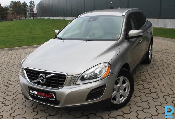 Pelēks Volvo XC60 2011 Rīga, ar dzinēja tilpumu 2.40 L un nobraukumu 258 tūkst. km par 7650 €, foto 1 vietnē AUTOMOTO.COM.LV