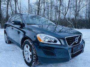 Pelēks Volvo XC60 2011 Kauņa, ar dzinēja tilpumu 2.40 L un nobraukumu 280 tūkst. km par 7450 €, foto  vietnē AUTOMOTO.COM.LV