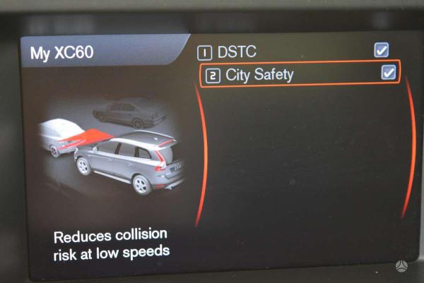 Pelēks Volvo XC60 2011 Viļņa, ar dzinēja tilpumu 2.40 L un nobraukumu 273 tūkst. km par 8500 €, foto 11 vietnē AUTOMOTO.COM.LV