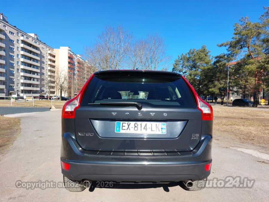 Pelēks Volvo XC60 2011 Tallina, ar dzinēja tilpumu 2.40 L un nobraukumu 195 tūkst. km par 8900 €, foto 3 vietnē AUTOMOTO.COM.LV
