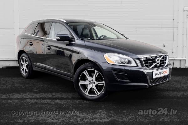 Grey Volvo XC60 2011 in Tallinn, with an engine capacity of 2.40 L and mileage of 247 thousand km for 8999 €, photo 3 on AUTOMOTO.COM.LV