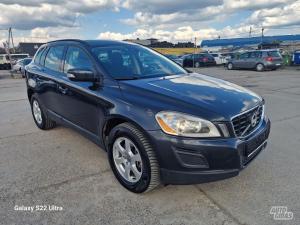 Grey Volvo XC60 2011 in Kaunas, with an engine capacity of 2.40 L and mileage of 189 thousand km for 8950 €, photo 4 on AUTOMOTO.COM.LV