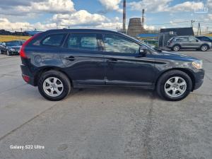 Grey Volvo XC60 2011 in Kaunas, with an engine capacity of 2.40 L and mileage of 189 thousand km for 8950 €, photo 5 on AUTOMOTO.COM.LV