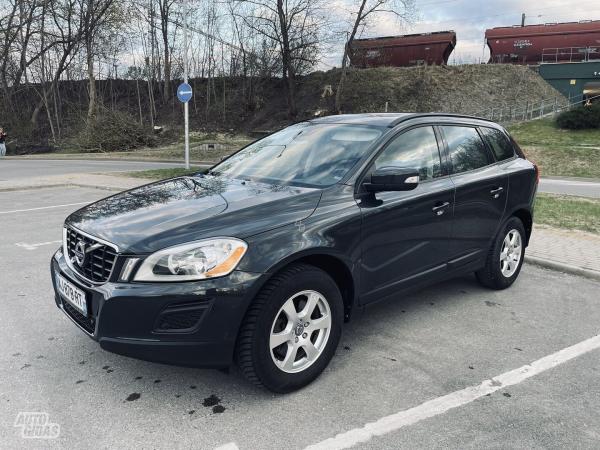 Grey Volvo XC60 2011 in Vilnius, with an engine capacity of 2.00 L and mileage of 215 thousand km for 7950 €, photo 10 on AUTOMOTO.COM.LV