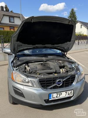 Grey Volvo XC60 2011 in Telschi, with an engine capacity of 3.00 L and mileage of 178 thousand km for 6800 €, photo 4 on AUTOMOTO.COM.LV