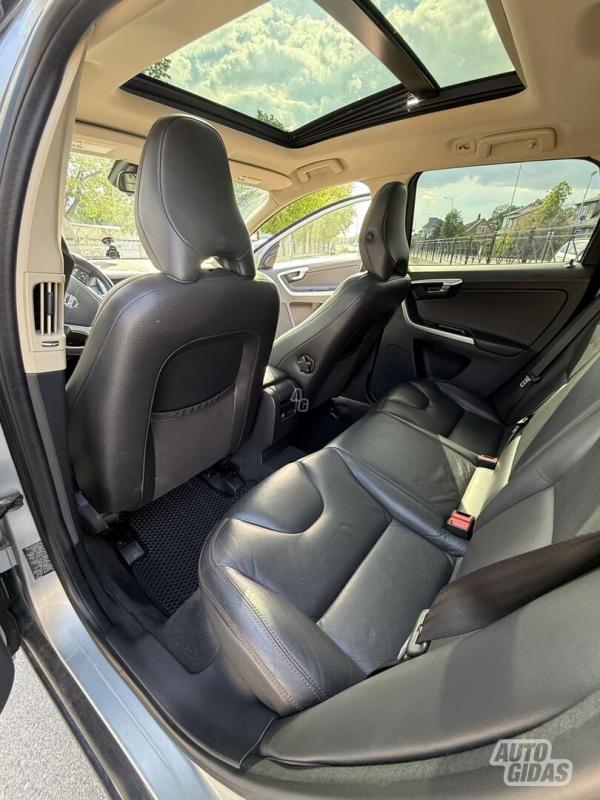 Grey Volvo XC60 2011 in Telschi, with an engine capacity of 3.00 L and mileage of 178 thousand km for 6800 €, photo 7 on AUTOMOTO.COM.LV