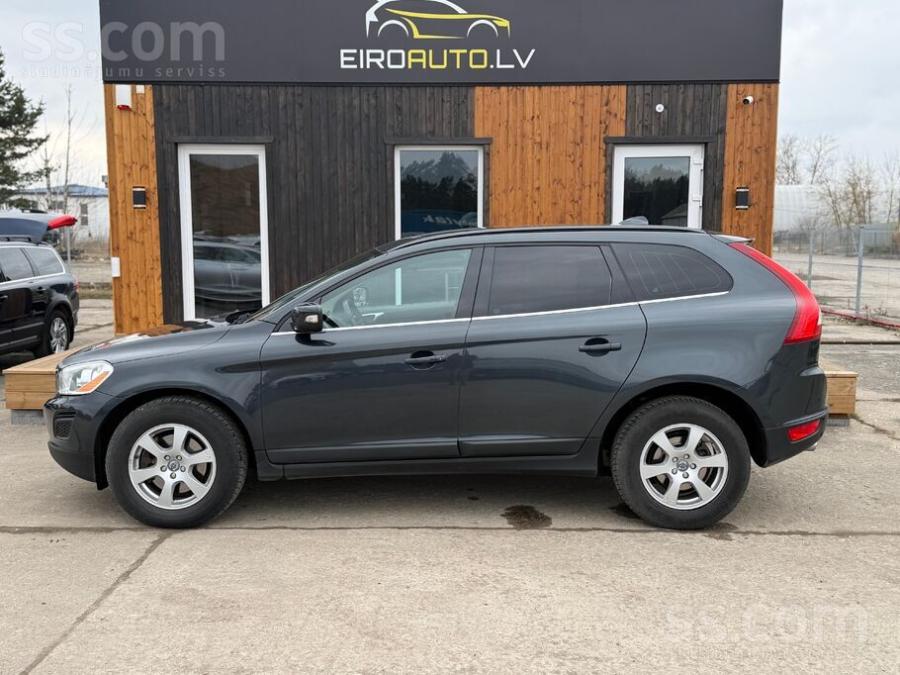 Pelēks Volvo XC60 2011 Rīga, ar dzinēja tilpumu 2.40 L un nobraukumu 255 tūkst. km par 10450 €, foto 5 vietnē AUTOMOTO.COM.LV