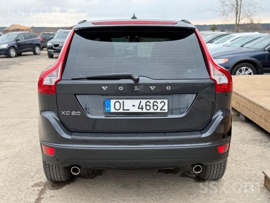 Pelēks Volvo XC60 2011 Rīga, ar dzinēja tilpumu 2.40 L un nobraukumu 255 tūkst. km par 10450 €, foto 7 vietnē AUTOMOTO.COM.LV